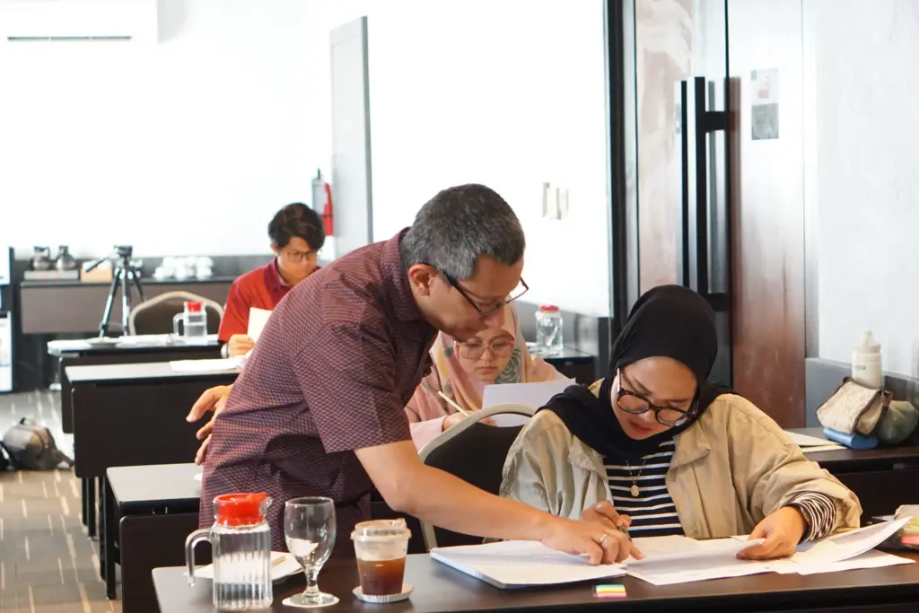 Grafologi: Pengertian, Sejarah, dan Cara Kerjanya — LKP Grafologi Indonesia